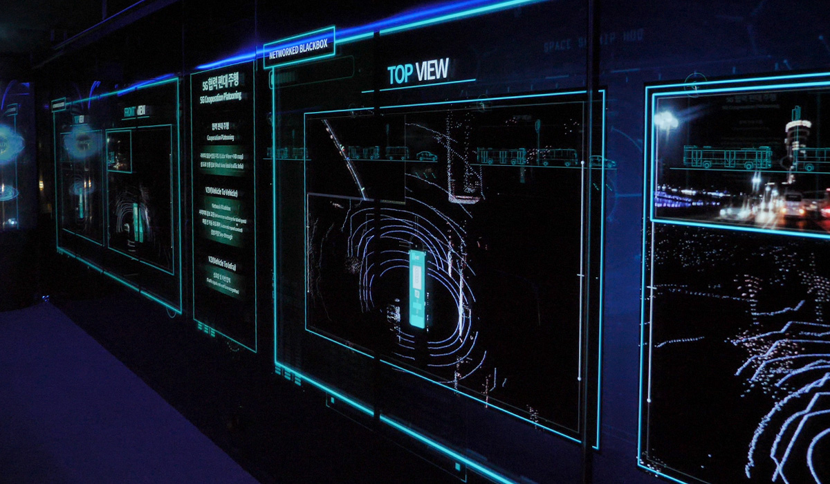 KT 5G Automatic Driving BUS – ERIC CNC